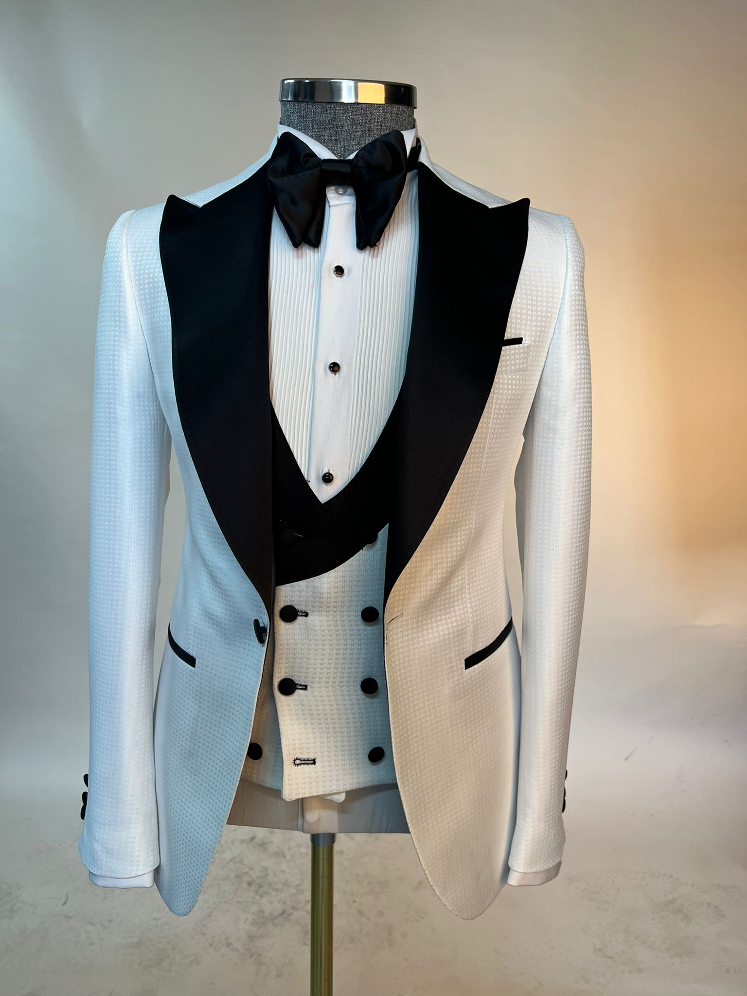 WHITE 3P SUIT – Grogo Store